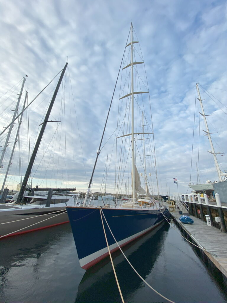 Sailing Line | Sailtrader.com