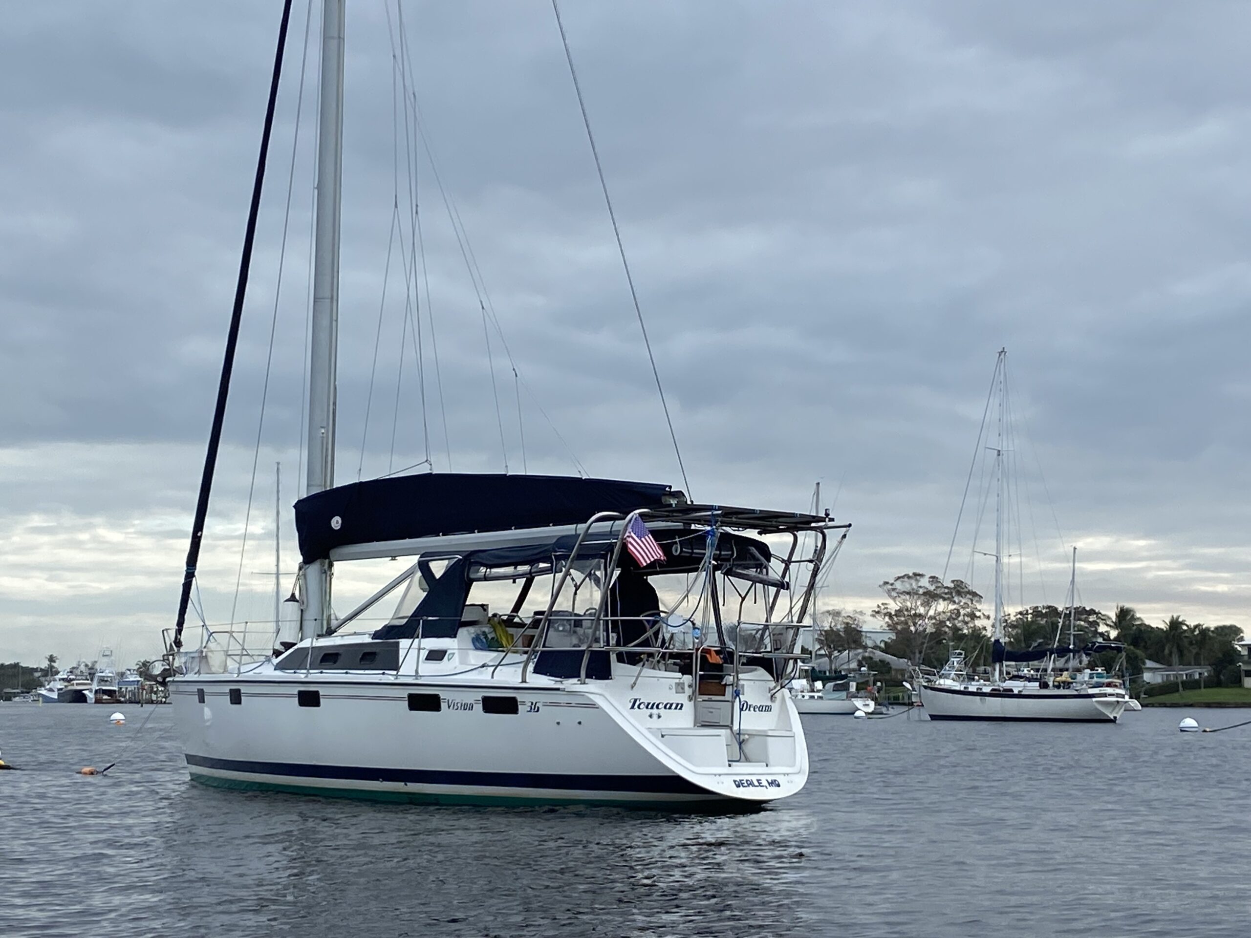36 Hunter Vision 1993 | SailTrader